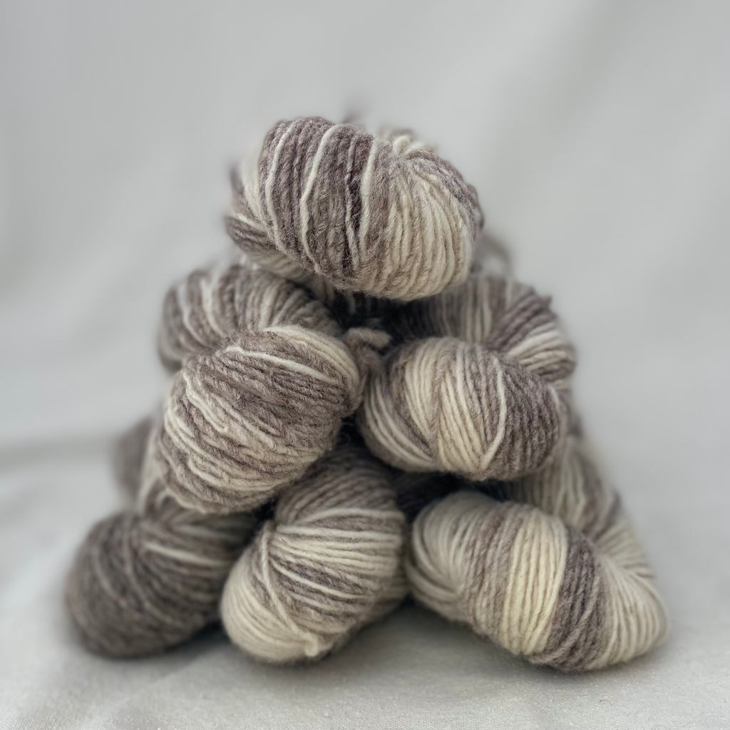 Heritage Variegated: Moeke Yarns – PortFiber