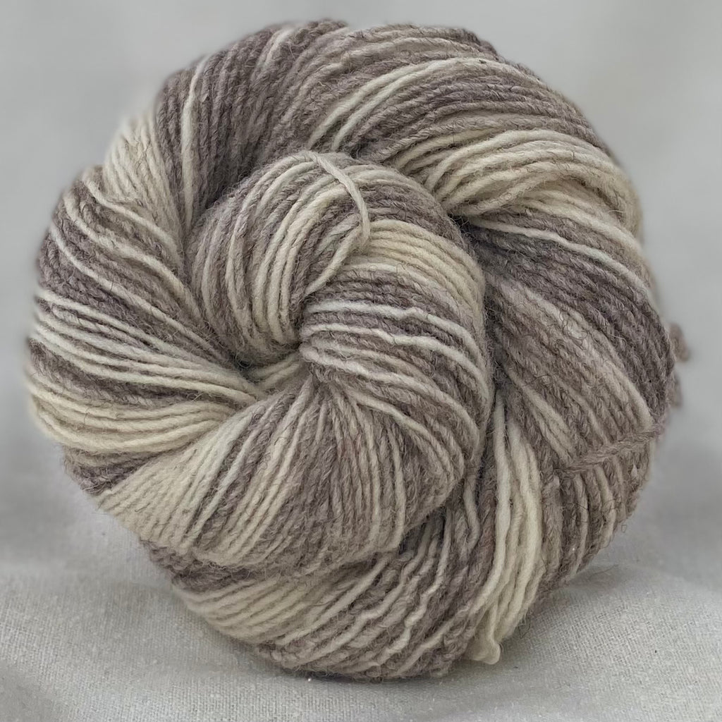 Heritage Variegated: Moeke Yarns – PortFiber